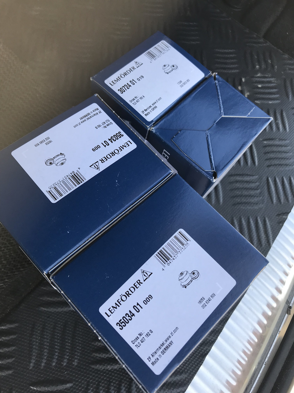 3503401 Сайлентблок рычага подвески LEMFORDER | Запчасти на DRIVE2