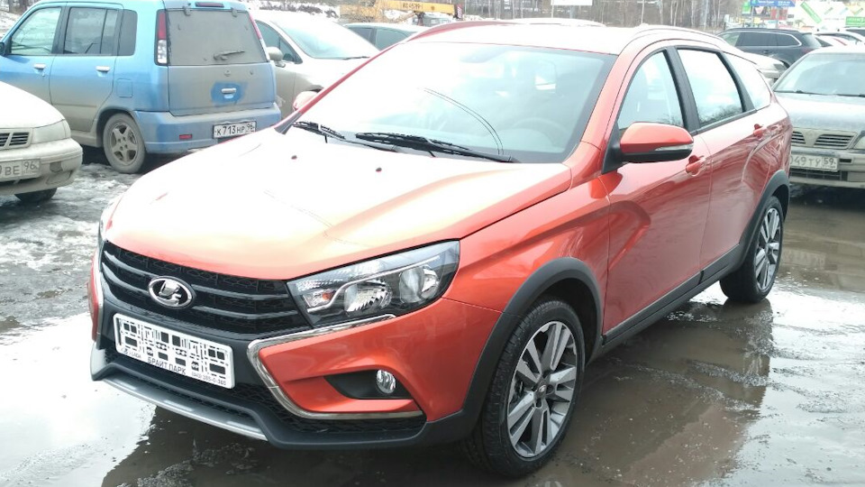 Невосторженный отзыв на Eva коврики — Lada Vesta SW Cross (1G), 1,8 л, 2018 года | аксессуары ...