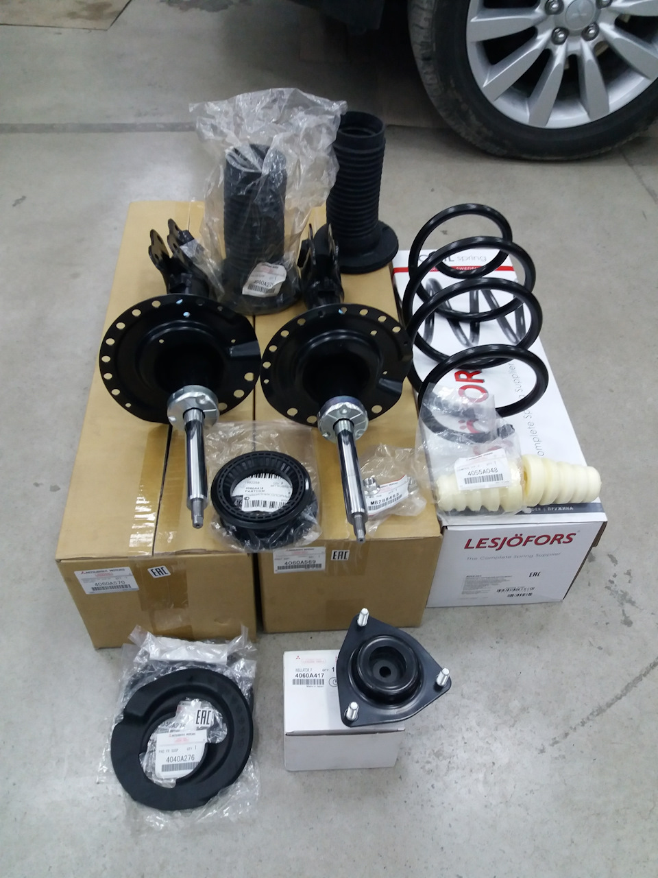 Подвеска от аутлендер 3 на v6 3.0 — Mitsubishi Outlander XL, 3 л, 2007 ...