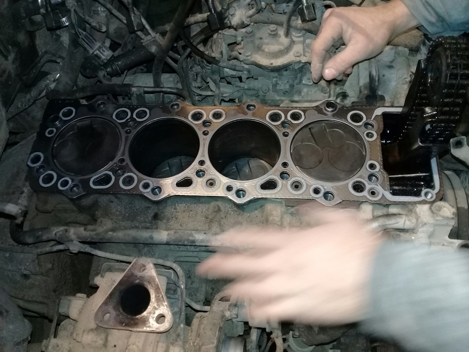 Запись №22 Замена гбц — Mitsubishi Pajero (2G), 2,8 л, 1994 года ...