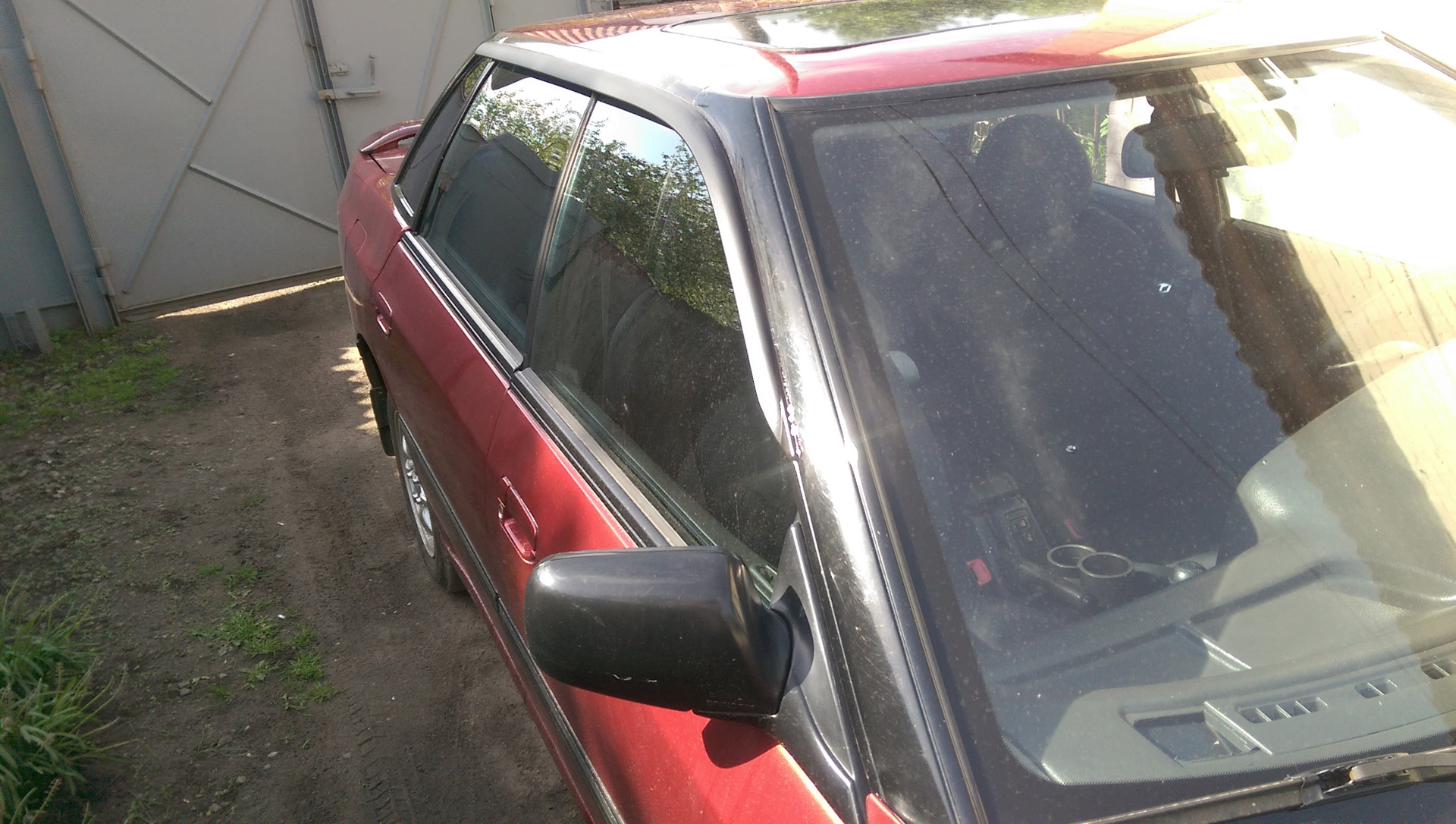 Установил "ветровики". — Subaru Legacy (BC/BJ/BF), 2 л, 1993 года ...