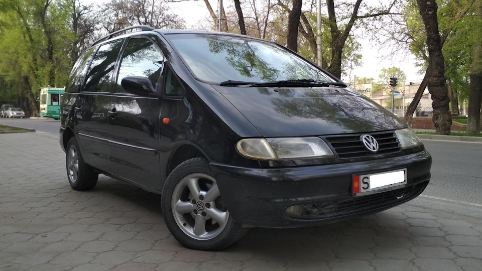 Volkswagen Sharan (1G) 2.8 бензиновый 1997 | VR6 Carat на DRIVE2