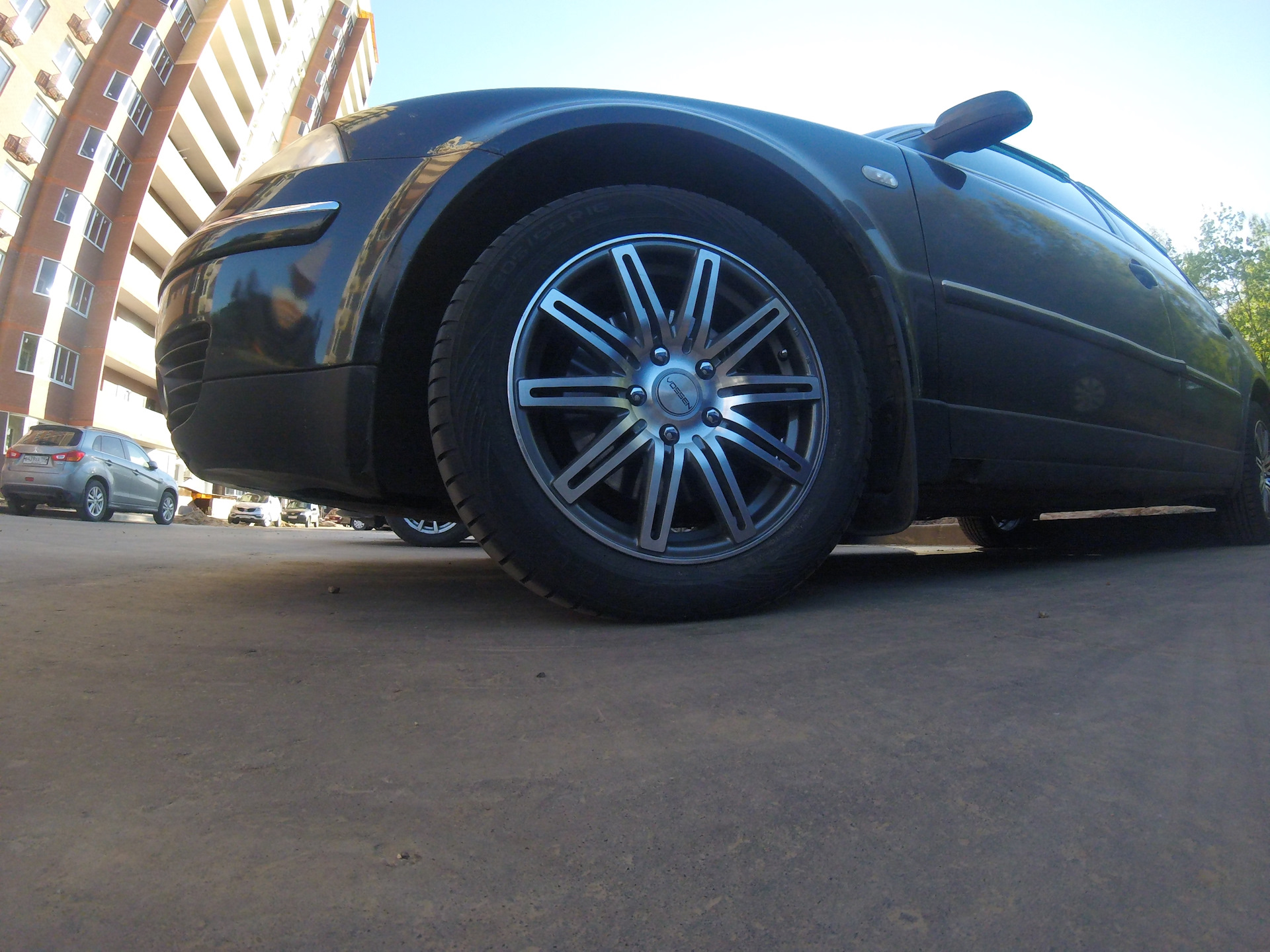 Шины и Диски и Versace🍩 🍩 — Volkswagen Passat B5, 1,8 л, 2002 года ...