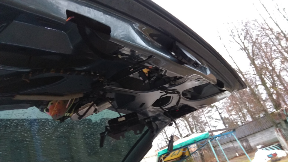 Ручка открывания багажника… — Volkswagen Touareg (1G), 3,2 л, 2005 года ...