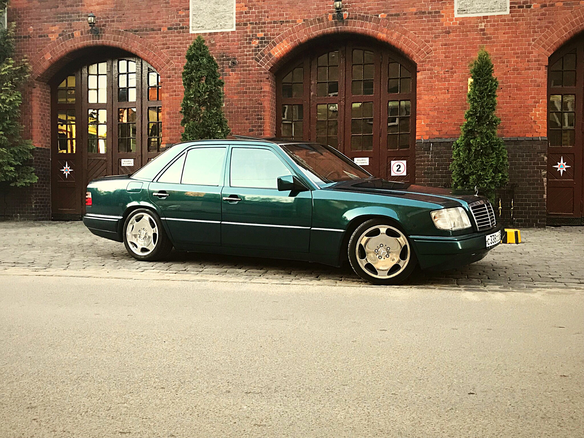 поставил долгожданные Segin — Mercedes-Benz E-Class (W124), 2,2 л, 1994 ...