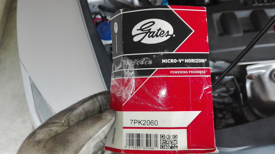 Заменил ролик обводной и ремень — Honda Civic Hatchback (8G), 1,8 л ...