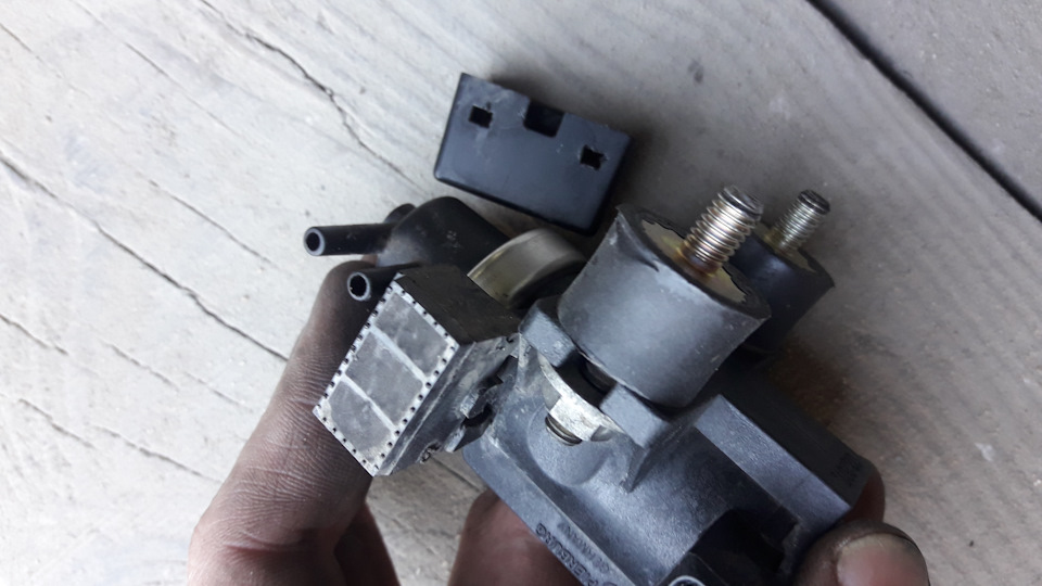 Замена прокладки клапанной крышки и попутные работы — BMW 5 series (E39 ...