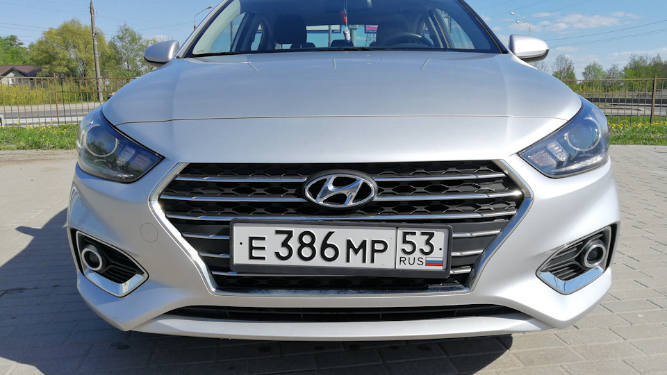 24. Замена тормозов — Hyundai Solaris (2G), 1,6 л, 2017 года | запчасти ...