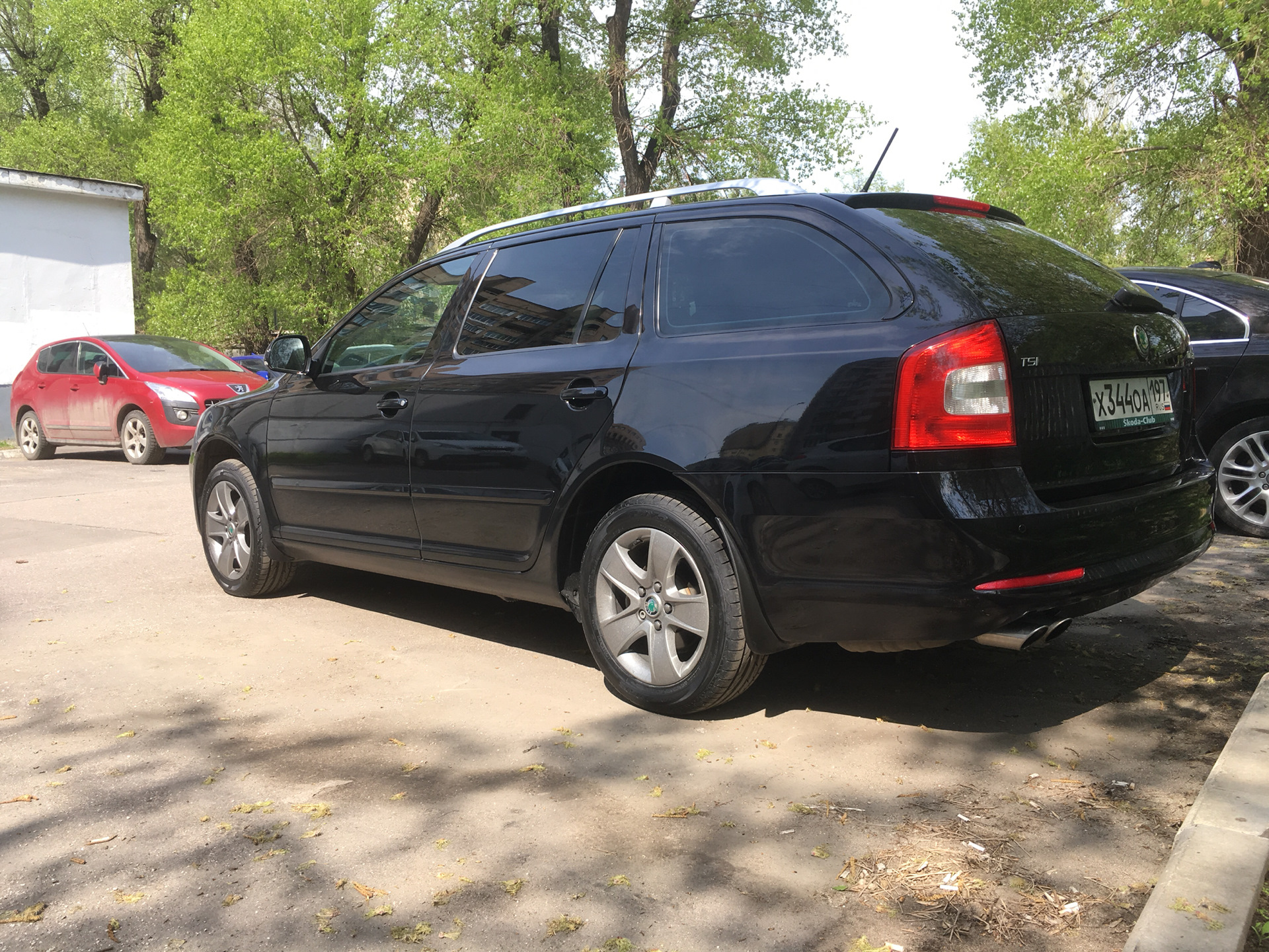 МКПП 6 хруст 2ой передачи — Skoda Octavia A5 Mk2, 1,4 л, 2011 года ...