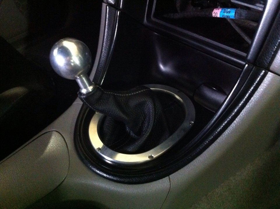 New Shifter Boot — Ford Mustang (4G), 4,6 л, 1996 года | другое | DRIVE2