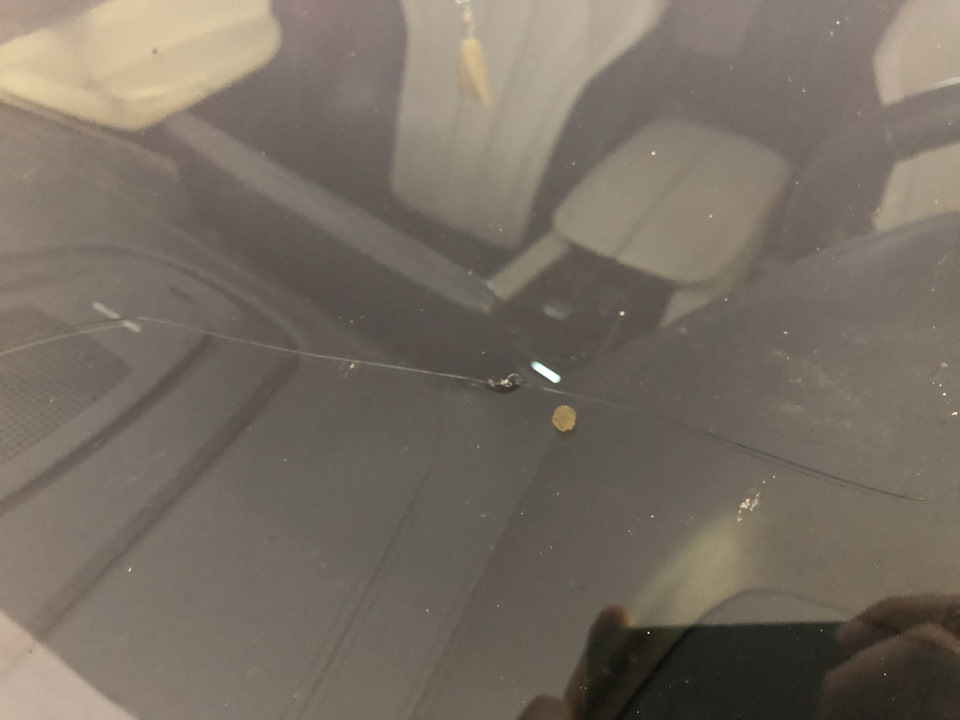 Замена лобового стекла и задних колодок — BMW X6 (F16), 3 л, 2016 года ...