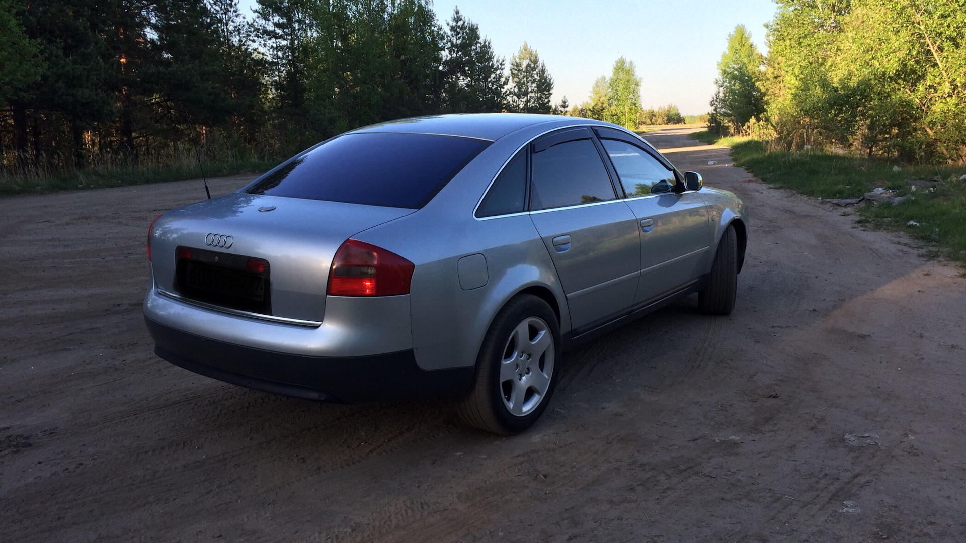 Audi A6 (C5) 2.8 бензиновый 1998 | 2,8 V6 Quattro на DRIVE2