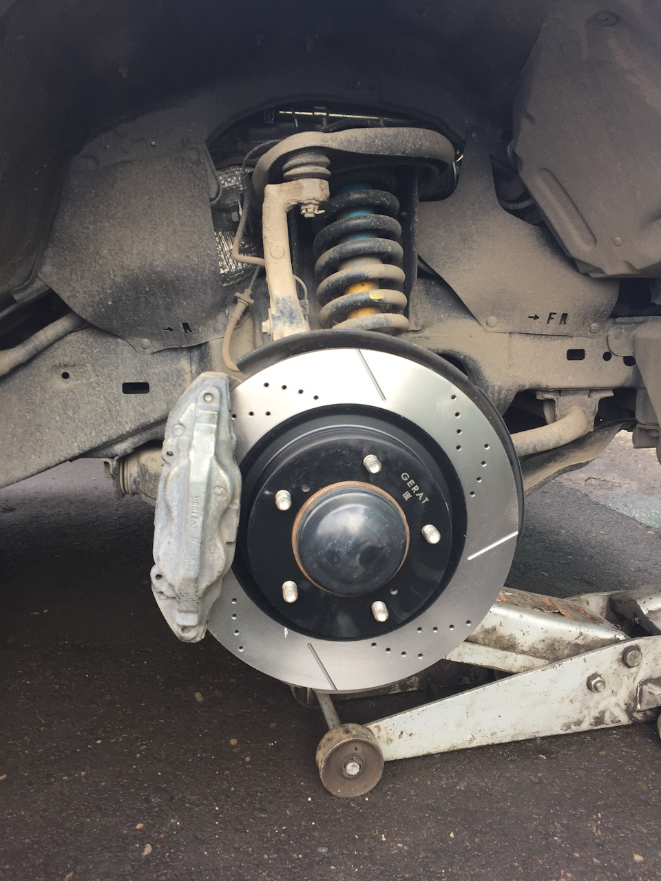 Тормозные диски GERAT — Toyota Tundra (II), 5,7 л, 2010 года | плановое ...