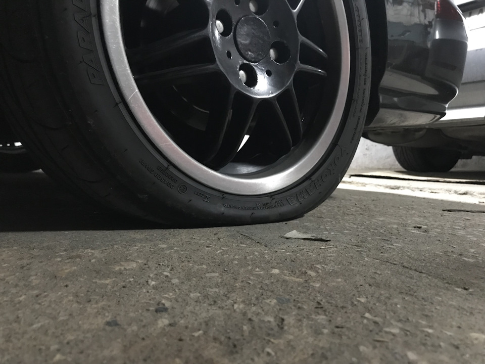 Upssssss проколол шину — Honda Civic (6G), 1,6 л, 1997 года | своими ...