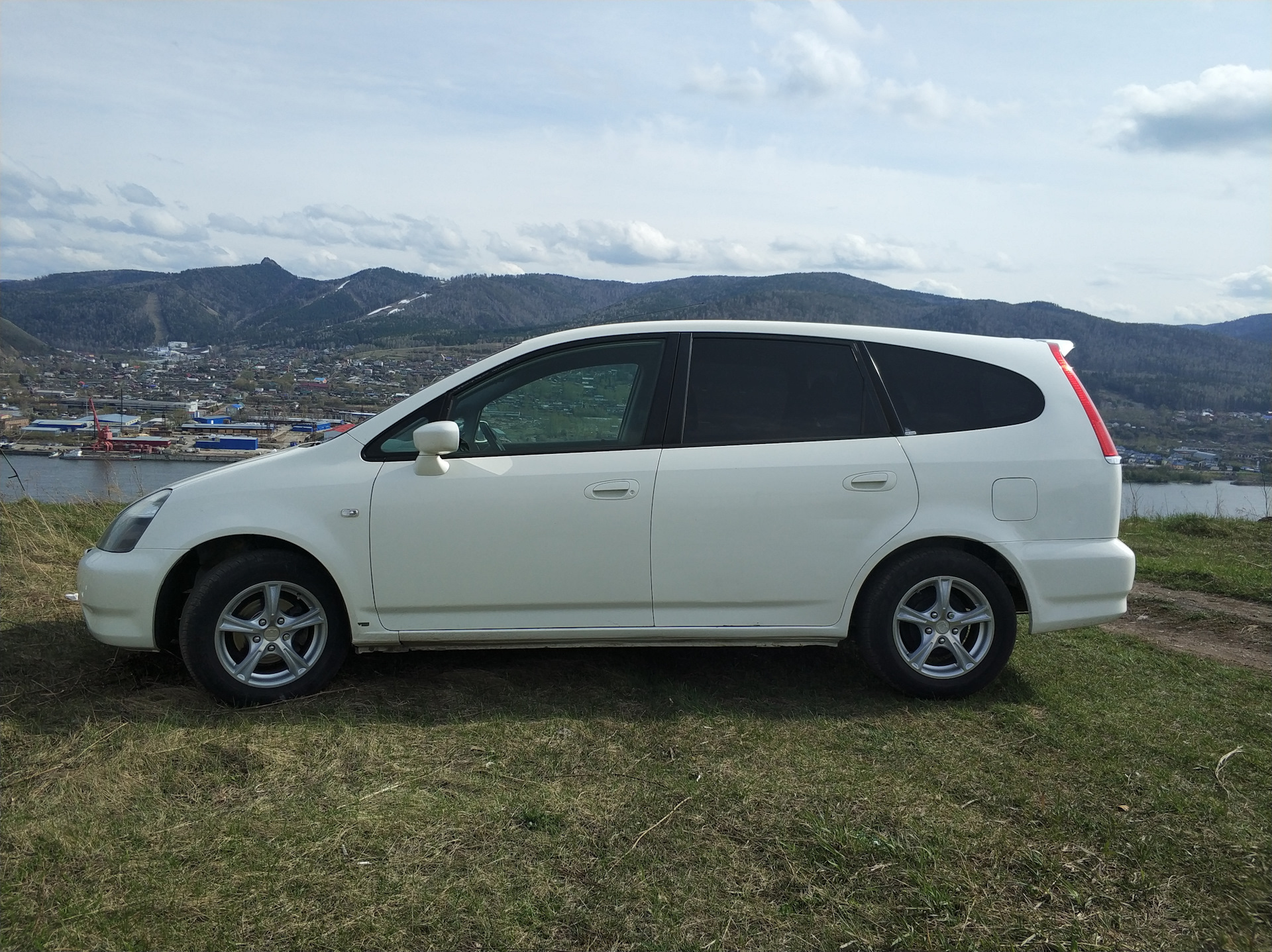 Немного фото ;-) — Honda Stream (RN), 1,7 л, 2002 года | фотография ...