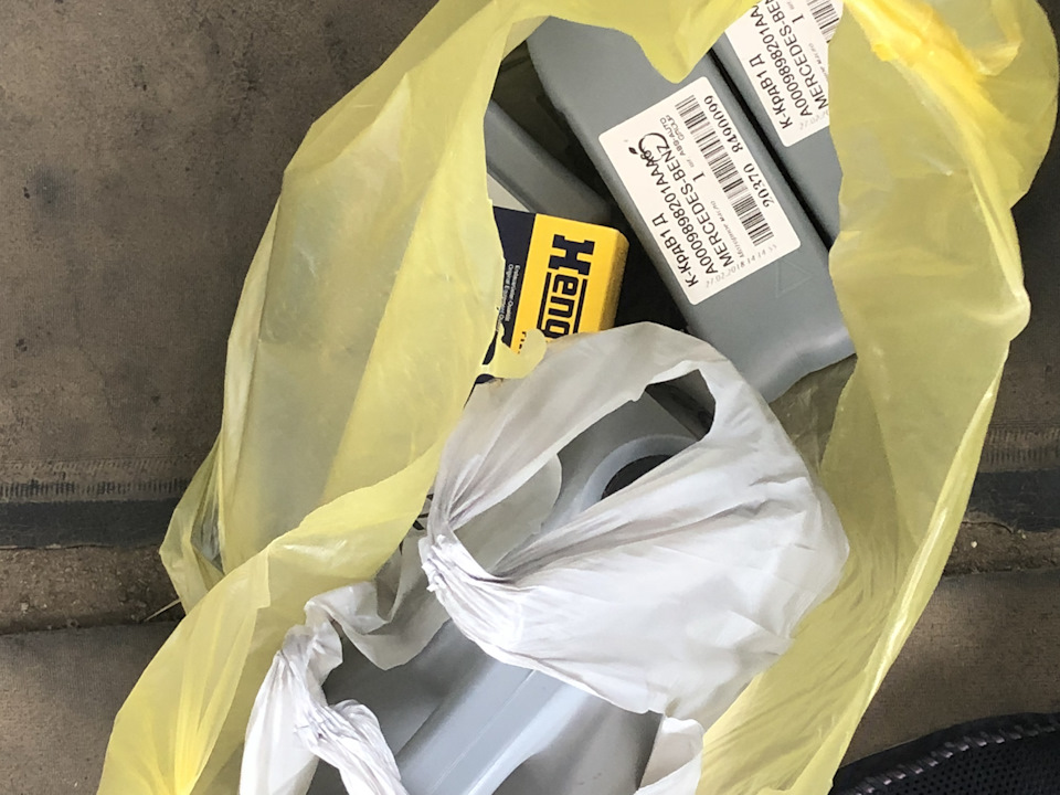 A0009898201 Масло моторное 1л Mercedes | Запчасти на DRIVE2