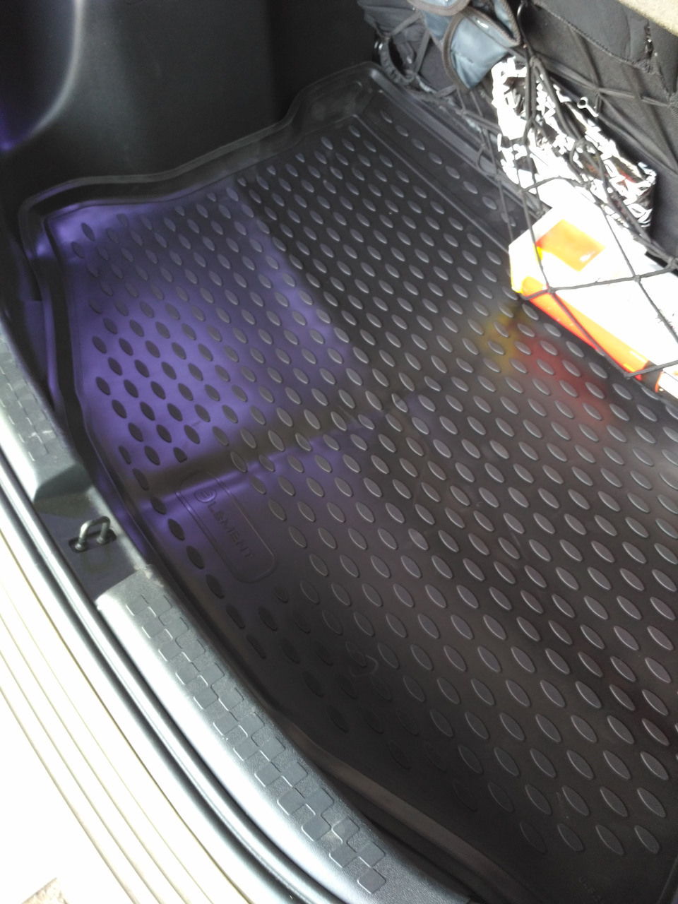 Коврики Element — Toyota Aqua, 1,5 л, 2013 года | аксессуары | DRIVE2