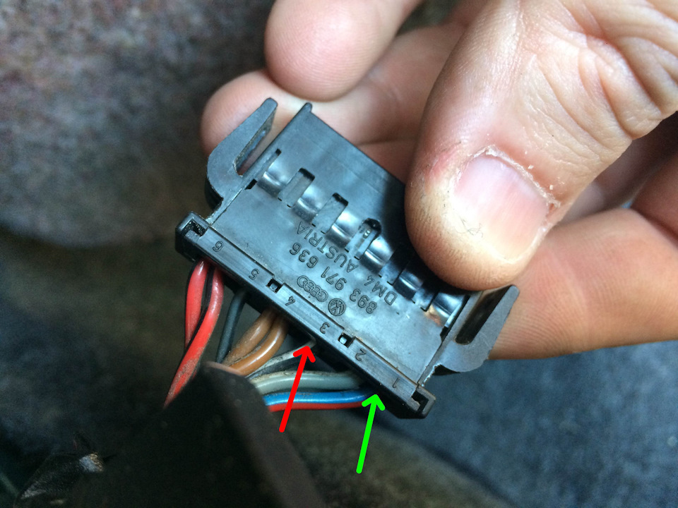 893971636 РАЗЪЕМ / GEHAEUSE VAG | Запчасти на DRIVE2