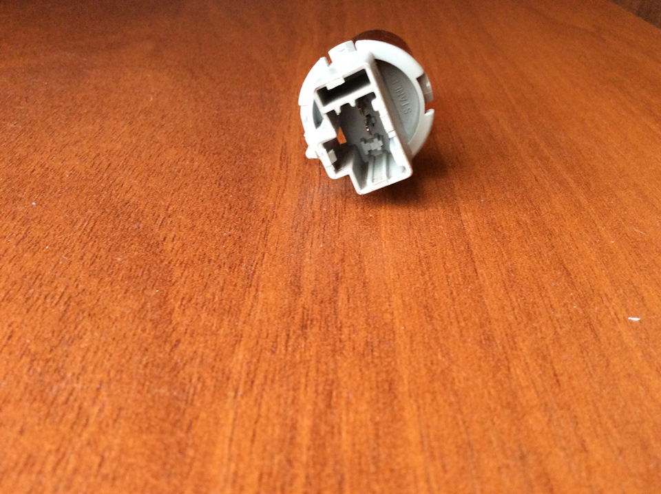 GF3H513E7 Патрон лампочки передней фары Mazda | Запчасти на DRIVE2