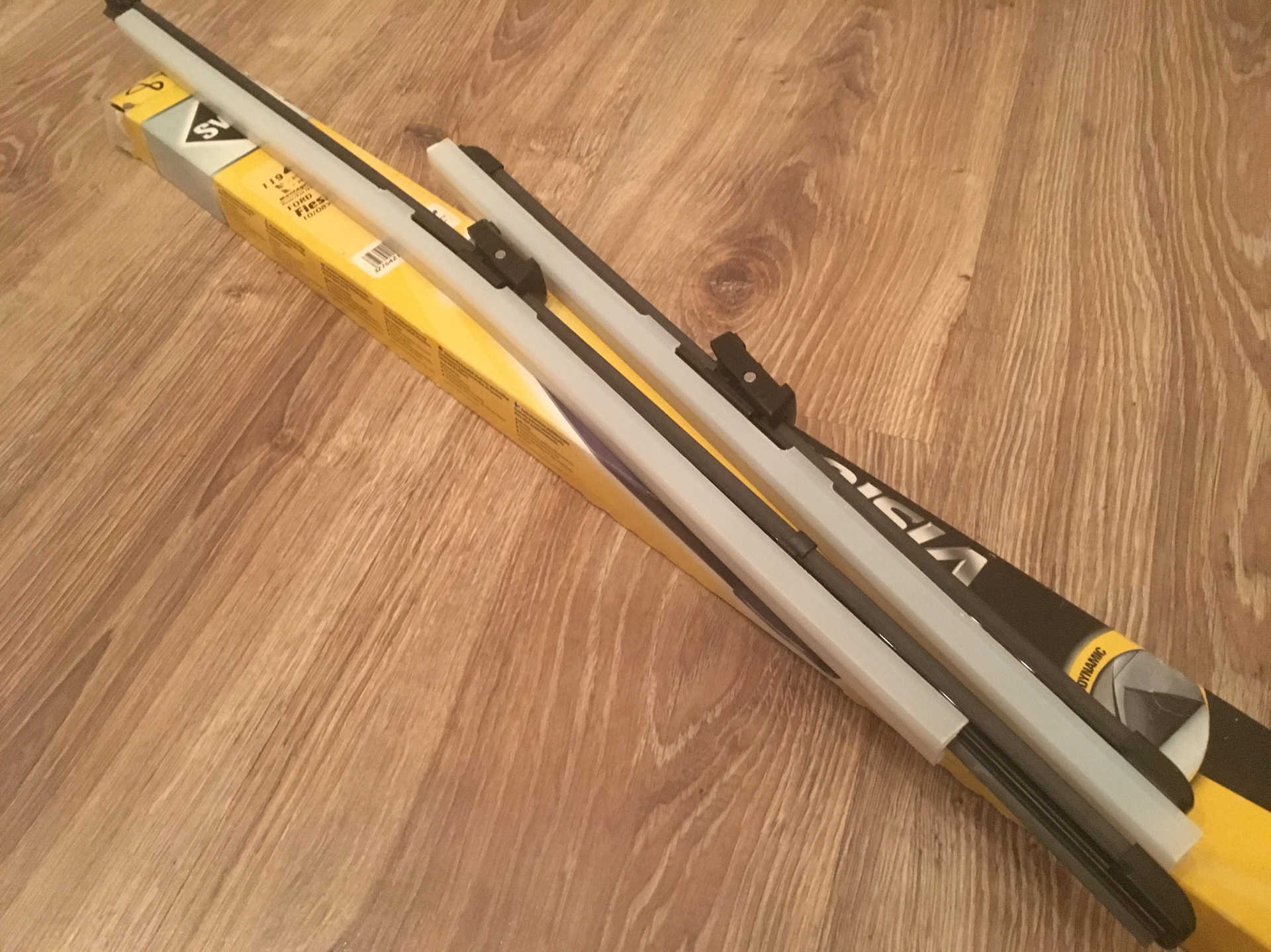 Щетки стеклоочистителя SWF для Фиксты Mk6 — Ford Fiesta (Mk VI), 1,6 л ...