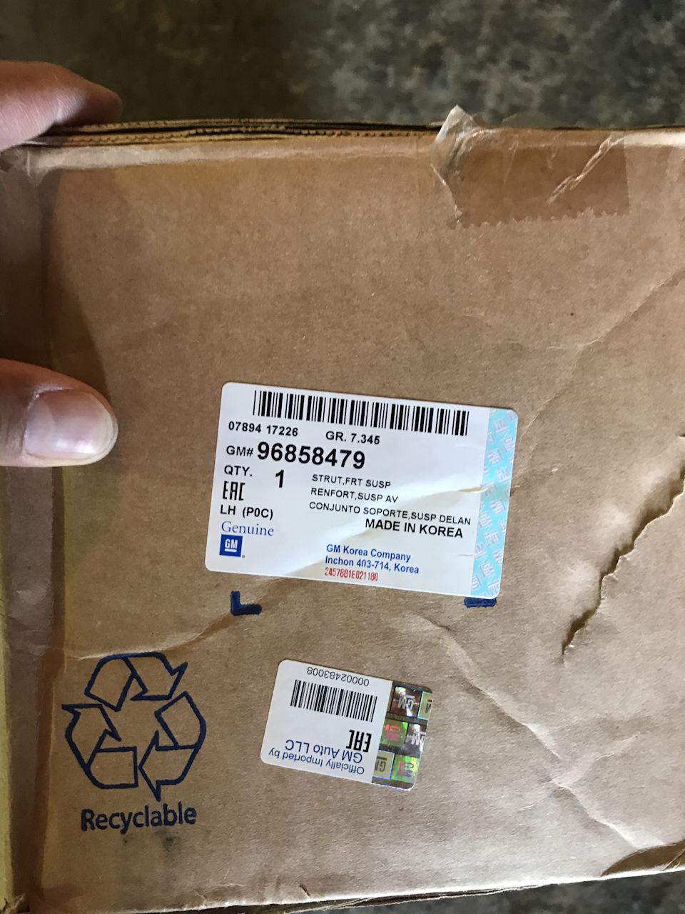 96858479 Стойка амортизаторная, с газовым подпором, слева GM | Запчасти ...