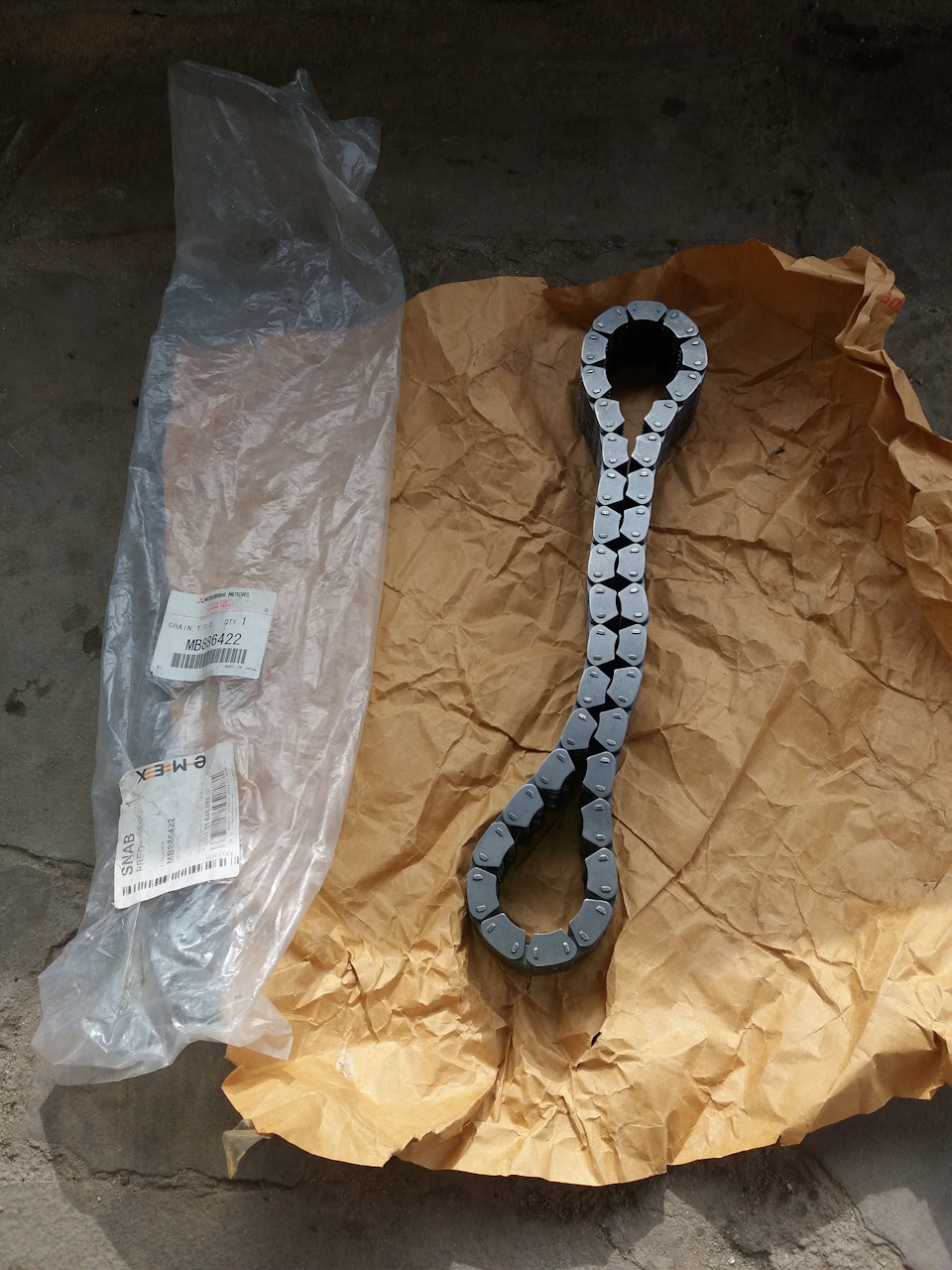 MB886422 ЦЕПЬ РАЗДАТОЧНОЙ КОРОБКИ L200(05-14), PAJERO/MONTERO(90-04 ...