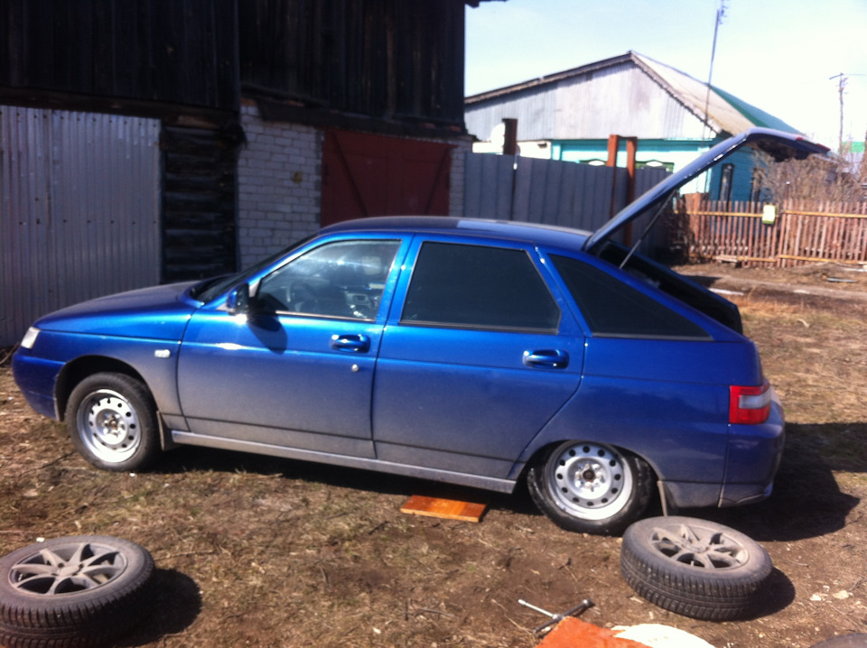 Серебристые штампы и Кордиант спорт 2 — Lada 21124, 1,6 л, 2007 года ...