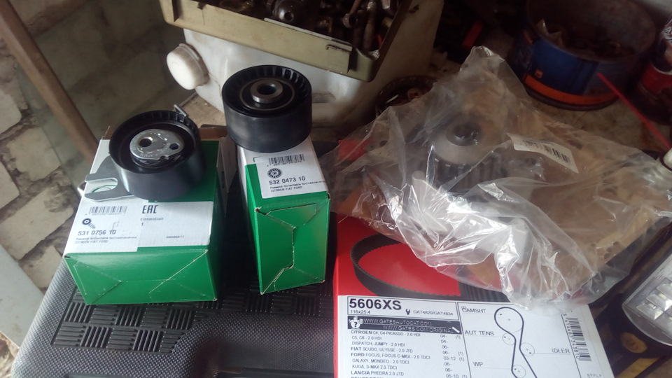 Замена ГРМ на 2.0HDI — Peugeot 308 SW (1G), 2 л, 2009 года | своими ...