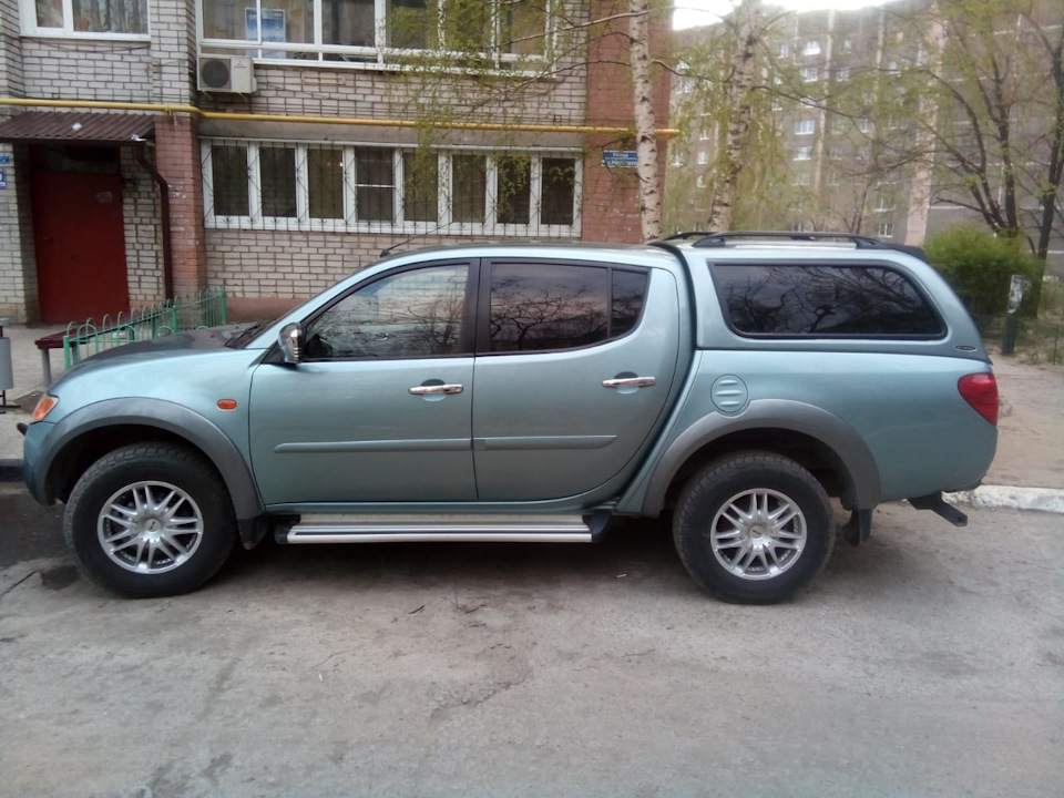 Внедрил пружины в момощь рессорам — Mitsubishi L200 (4G), 2,5 л, 2007 ...