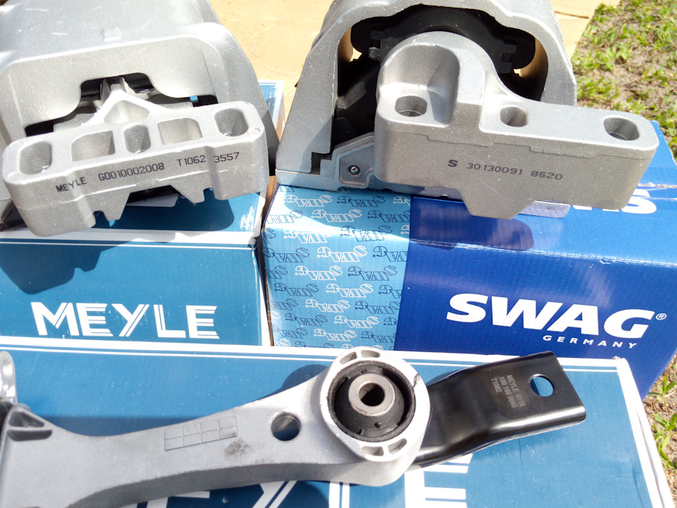 Подушки все — Volkswagen Bora Variant, 1,6 л, 2000 года | своими руками ...