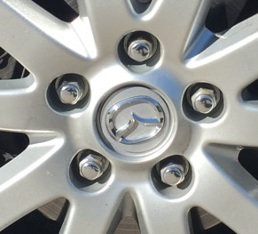 Колпак ступицы диска — Mazda 3 (2G) BL, 1,6 л, 2011 года | колёсные ...