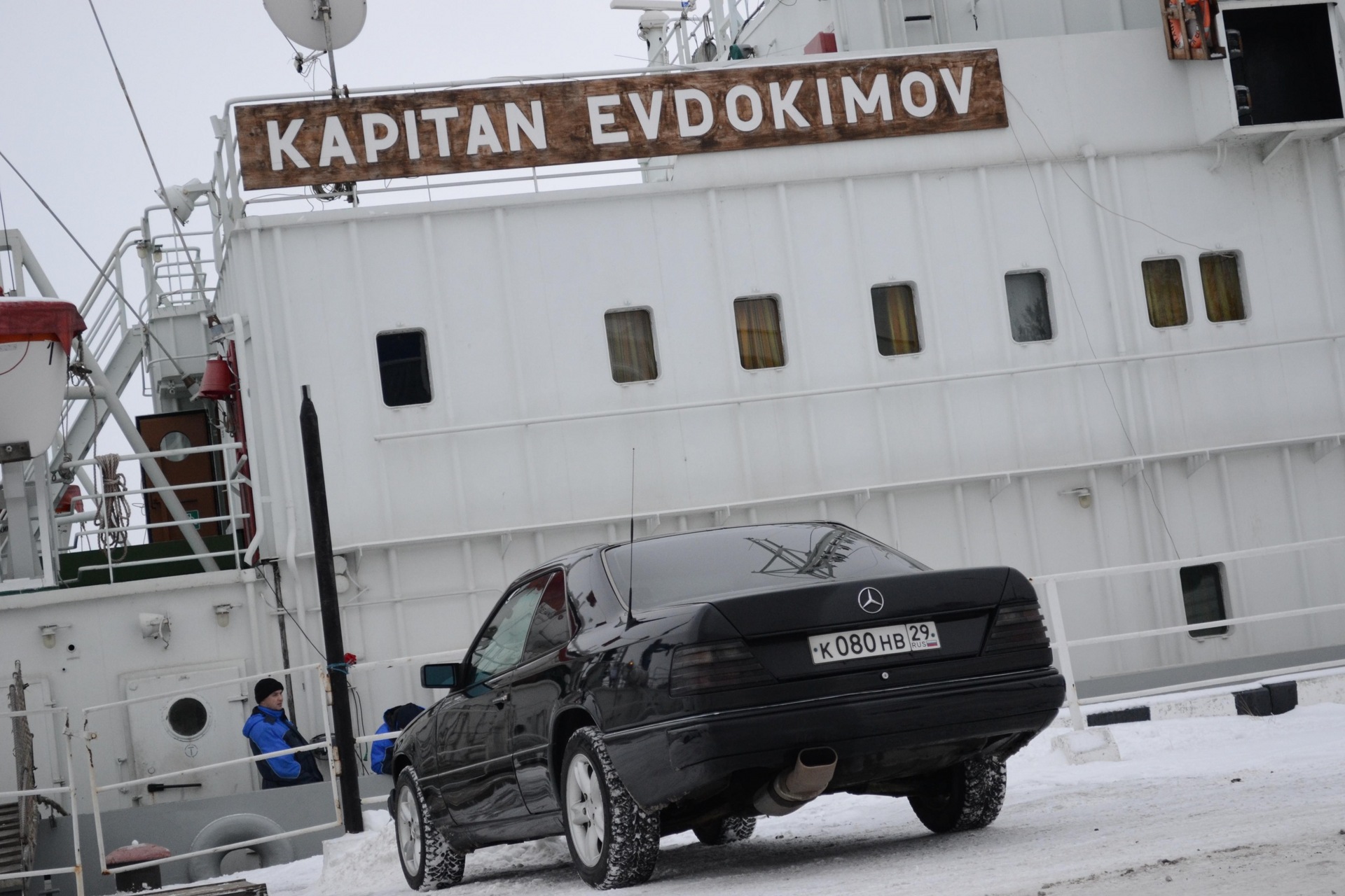 Winter — Mercedes-Benz E-Class (W124), 3 л, 1991 года | фотография | DRIVE2