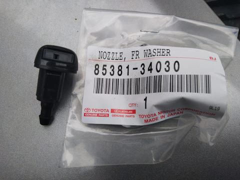8538134030 Веерная форсунка омывателя TOYOTA LEXUS | Запчасти на DRIVE2