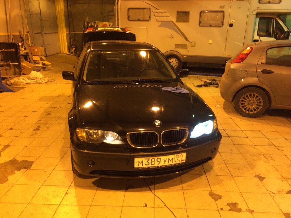 Фары, линзы, angel eyes. — BMW 3 series (E46), 1,8 л, 2001 года ...