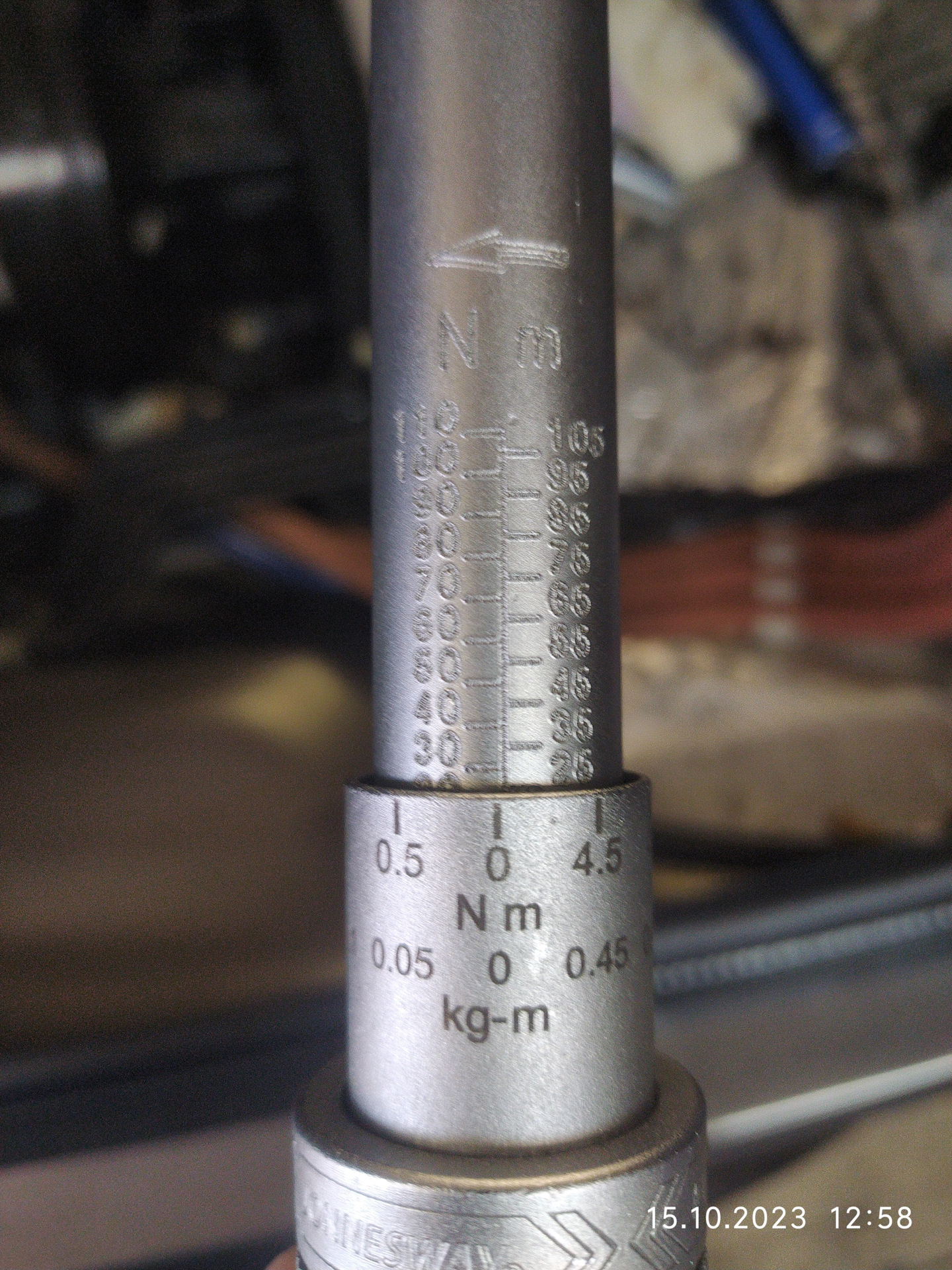 🔍 Осмотр ЦПГ и свечей Denso SK20R-11 на пробеге 44.200км — Lada 4x4 3D ...