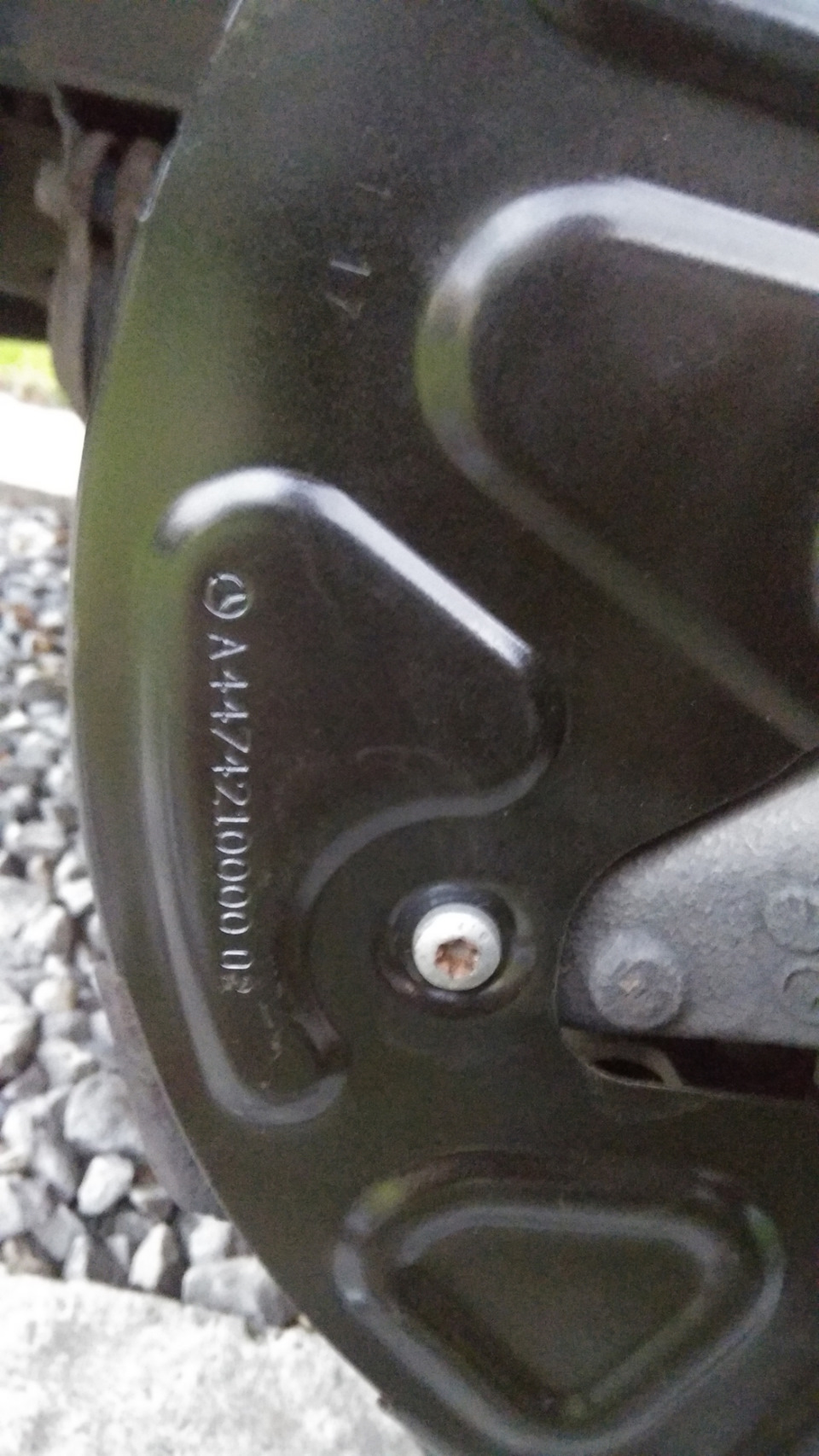 Защитние щитки передних тормозних дисков Vito w447 — Mercedes-Benz Vito ...