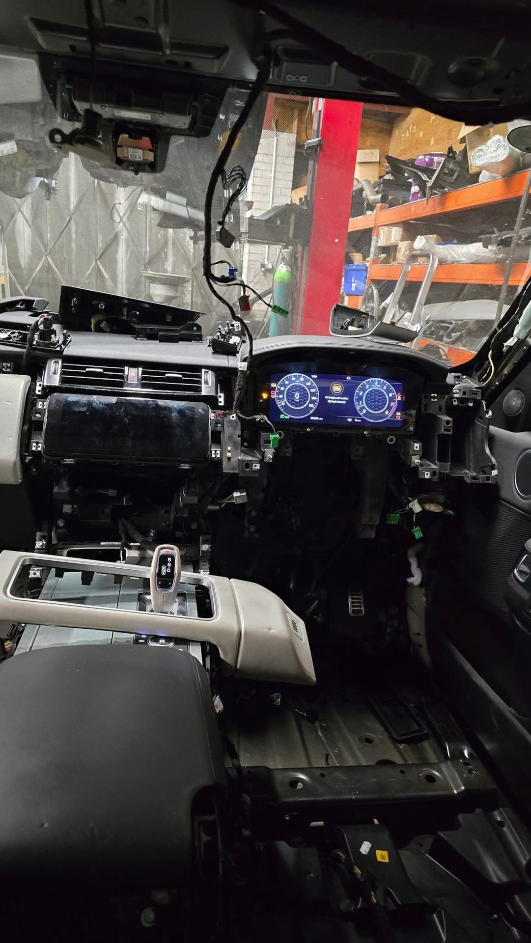 Диско почти как SVR — Land Rover Discovery V, 5 л, 2018 года | тюнинг ...