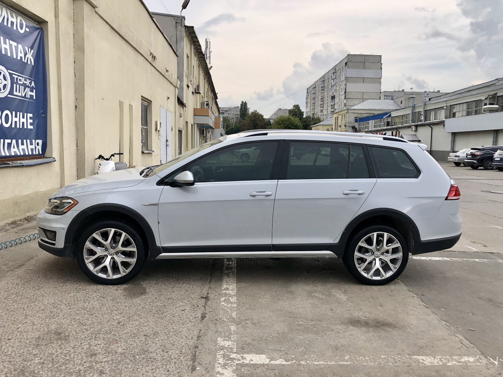 Увеличенный размер шин на Alltrack — Volkswagen Golf Alltrack (Mk7), 1 ...