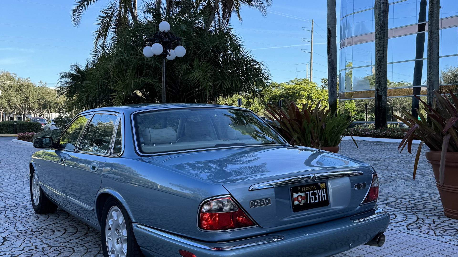 Jaguar XJ Mark 2 4.0 бензиновый 2002 | на DRIVE2