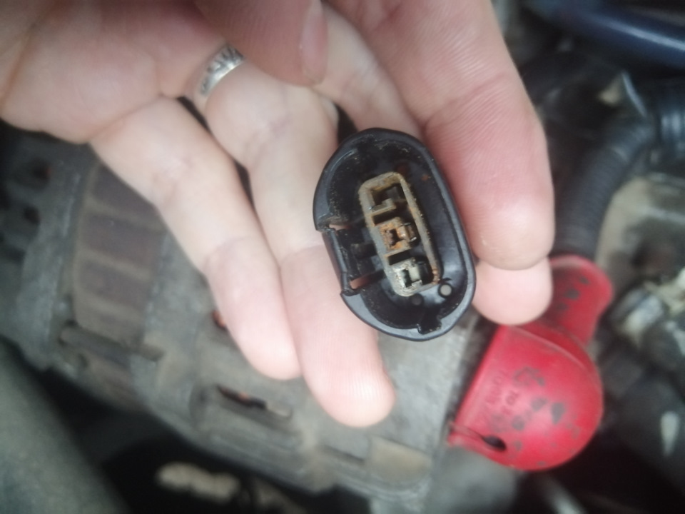 Фишка генератора — решение есть!) — Nissan Qashqai (1G), 2 л, 2007 года ...