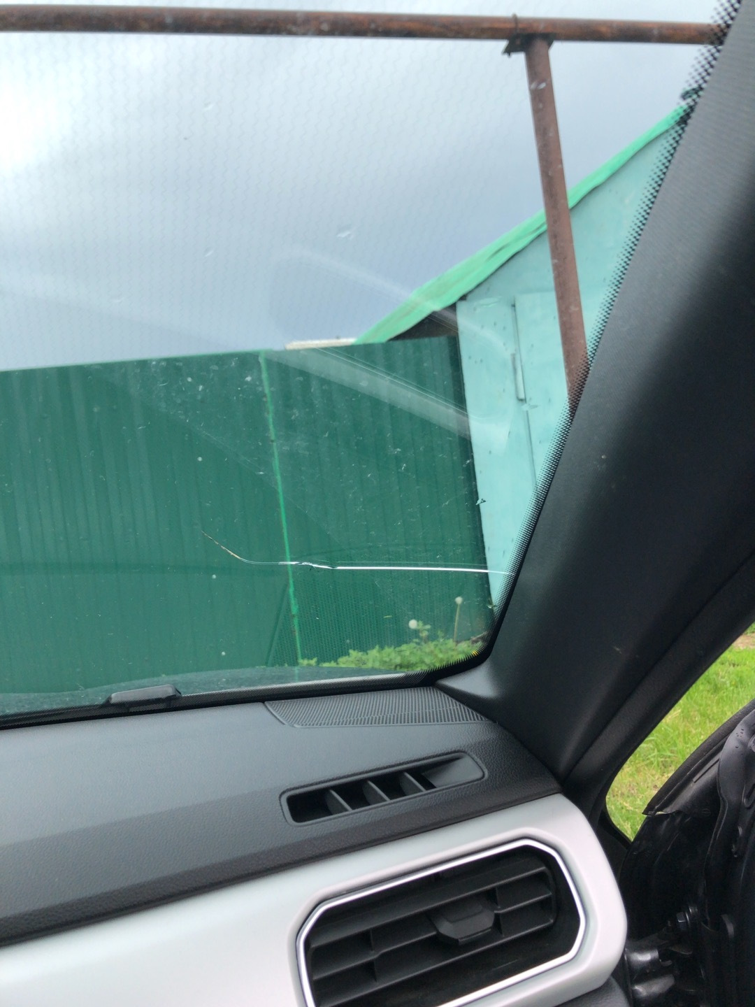 Камень в лобовое — Renault Arkana, 1,3 л, 2021 года | кузовной ремонт ...