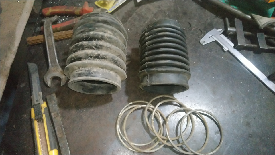 Опять гофра шноркеля. — Nissan Patrol GR I (Y60), 2,8 л, 2001 года ...