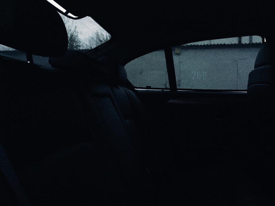 Rear Windows Sunshades BMW F10 — BMW 5 series (F10), 2 л, 2011 года ...