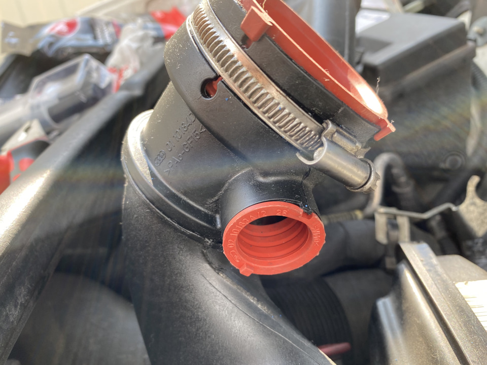 Замена уплотнителя турбины и уплотнителя шланга ВКГ — Mercedes-Benz GL ...