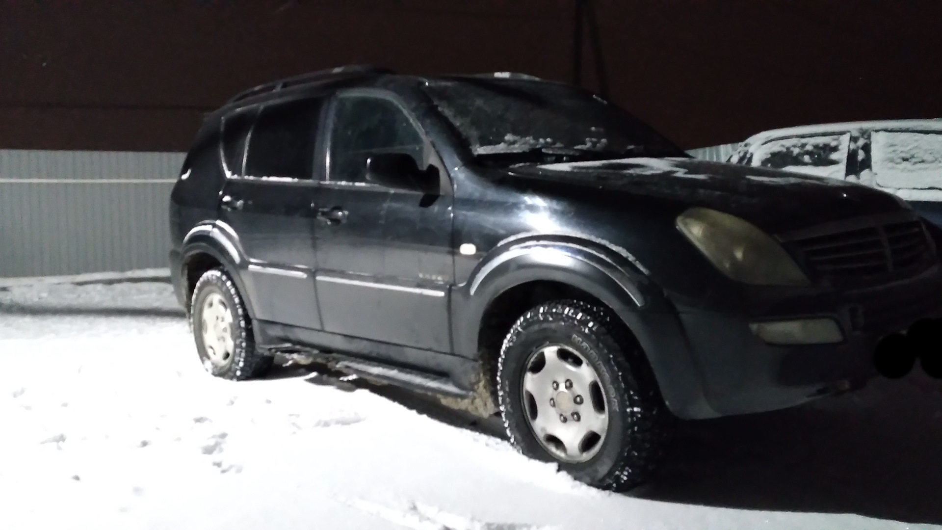 SsangYong Rexton (1G) 3.2 бензиновый 2006 | 3.2 Бегемот на DRIVE2