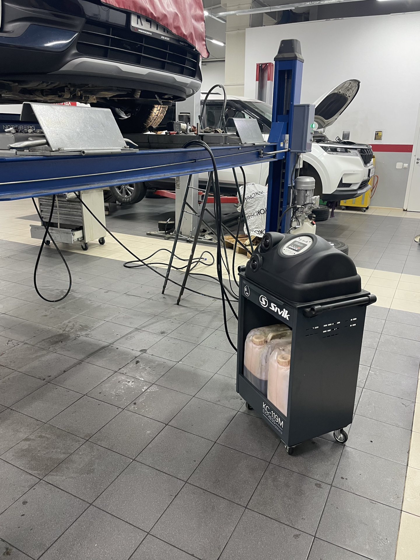 Замена масла и фильтра в вариаторе — KIA Seltos, 2 л, 2021 года ...