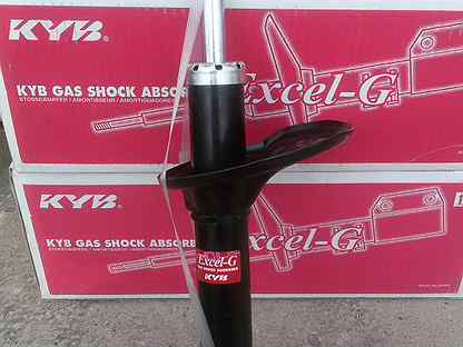 KYB 334398, перед — Mitsubishi Outlander (1G), 2,4 л, 2003 года ...