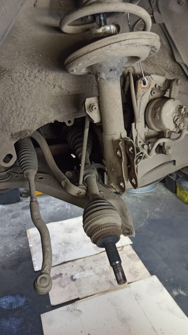 Замена правого подшипника ступицы — Lexus ES (XV60), 2,5 л, 2013 года ...