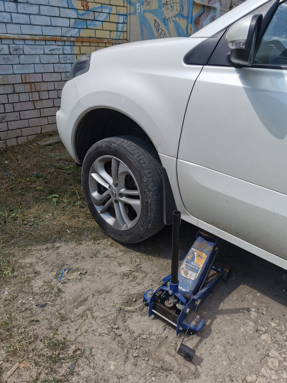 Замена троса капота и ручки Koleos — Renault Koleos (1G), 2,5 л, 2012 ...