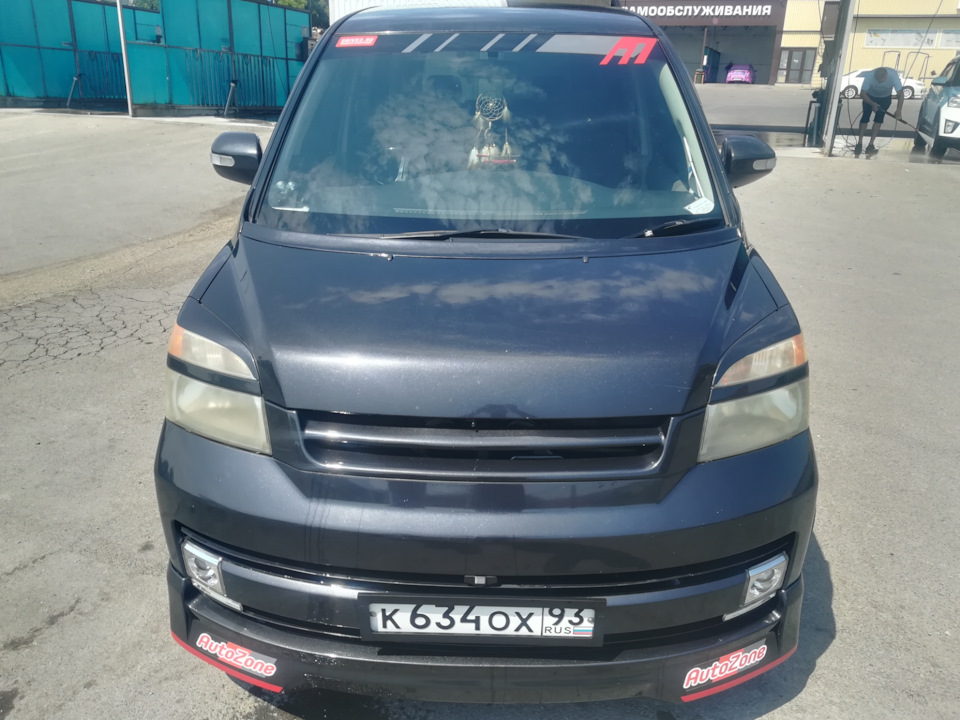 Спойлер на капот — Toyota Voxy (1G), 2 л, 2002 года | тюнинг | DRIVE2